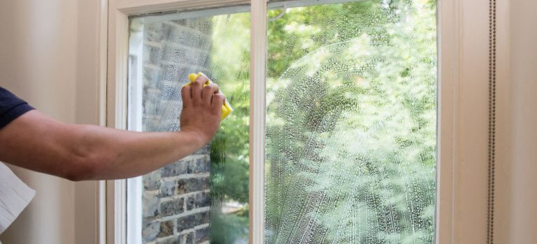 Tips on How to Clean Windows - Fantastic Services UK