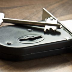 uPVC Door Lock Mechanism Broken? Here’s How to Replace it! - FS UK